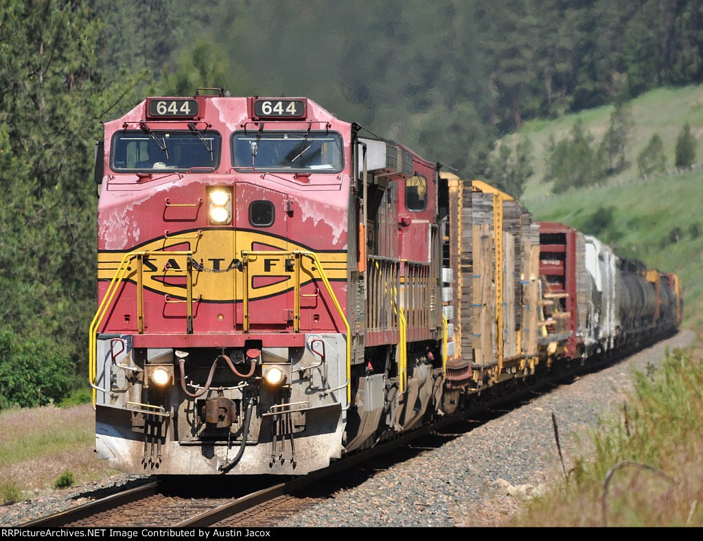 BNSF 644